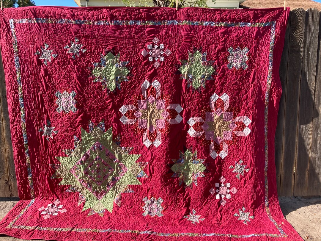 Luminous Merlot Quilt - Etsy