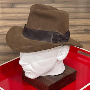 INDIANA JONES F&G CUSTOMS Screen-accurate Rabbit Medium-weight or ...