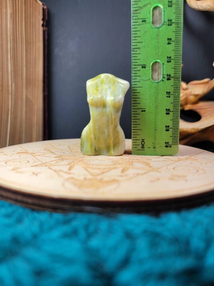 2" Serpentine Goddess Green Infinite Serpentine Carved Bust Woman Non ...