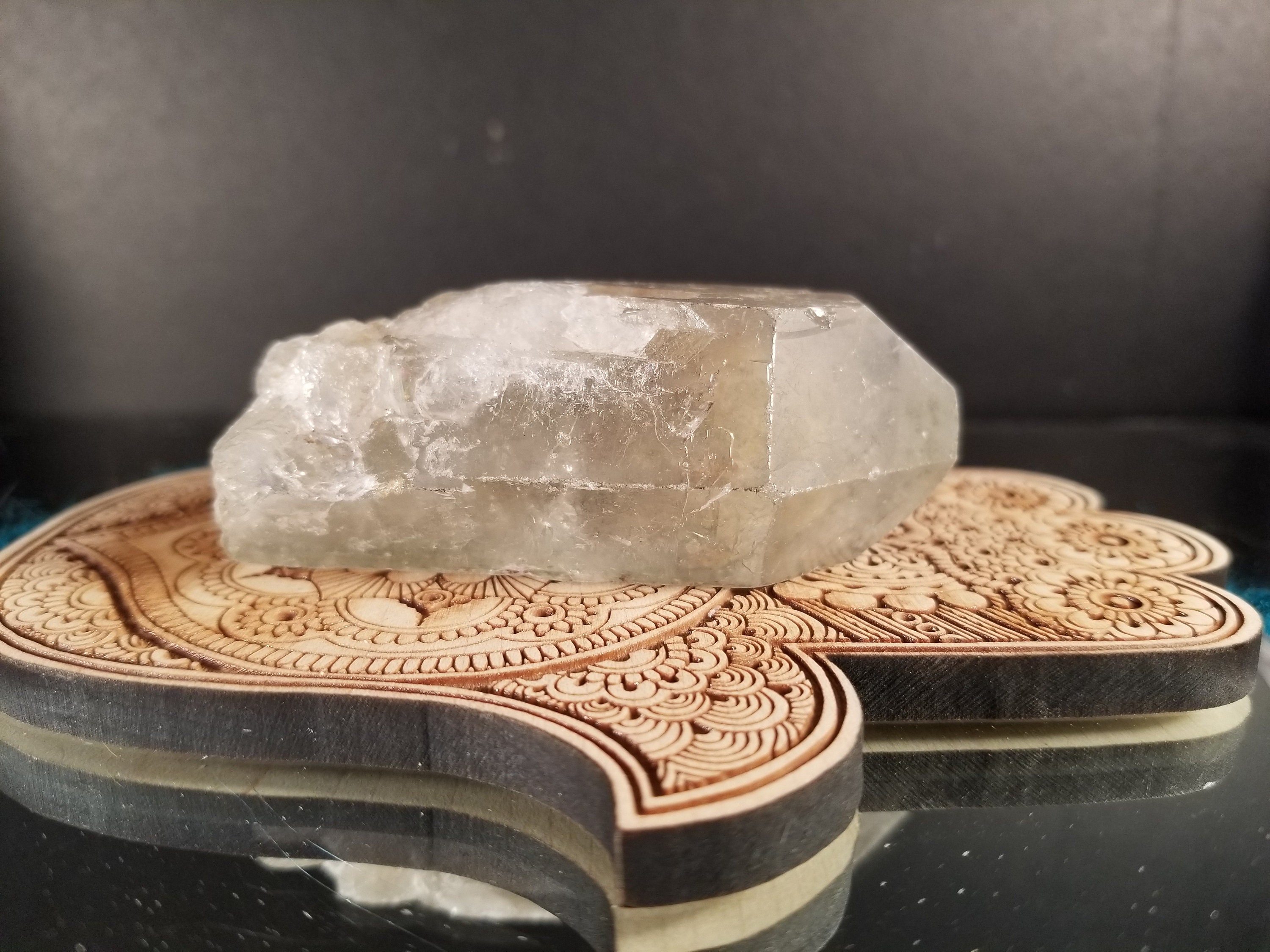 Large Garden Quartz Quartz Point Natural Lodolite Point Scenic Quartz ...