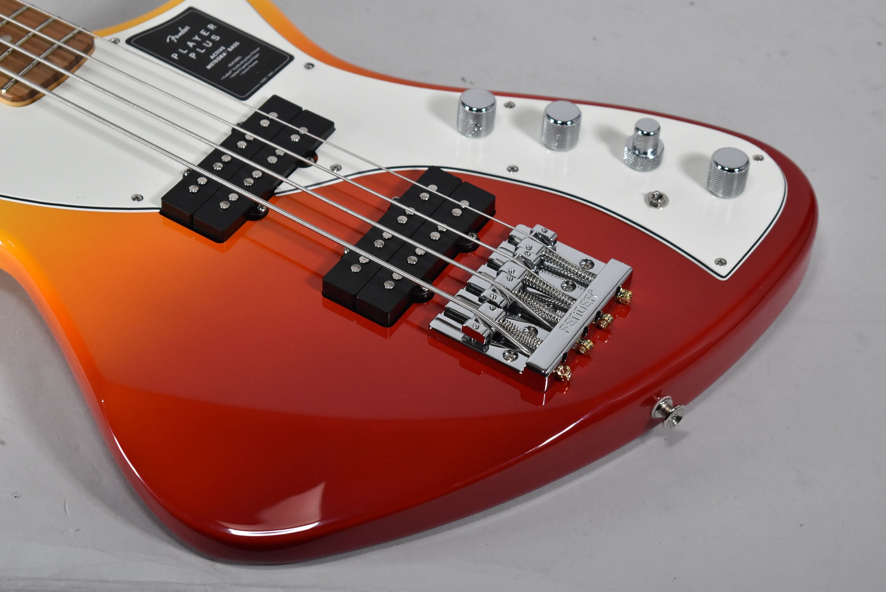 2021 Fender Player Plus Active Meteora Tequila Sunrise Bass Guitar W ...