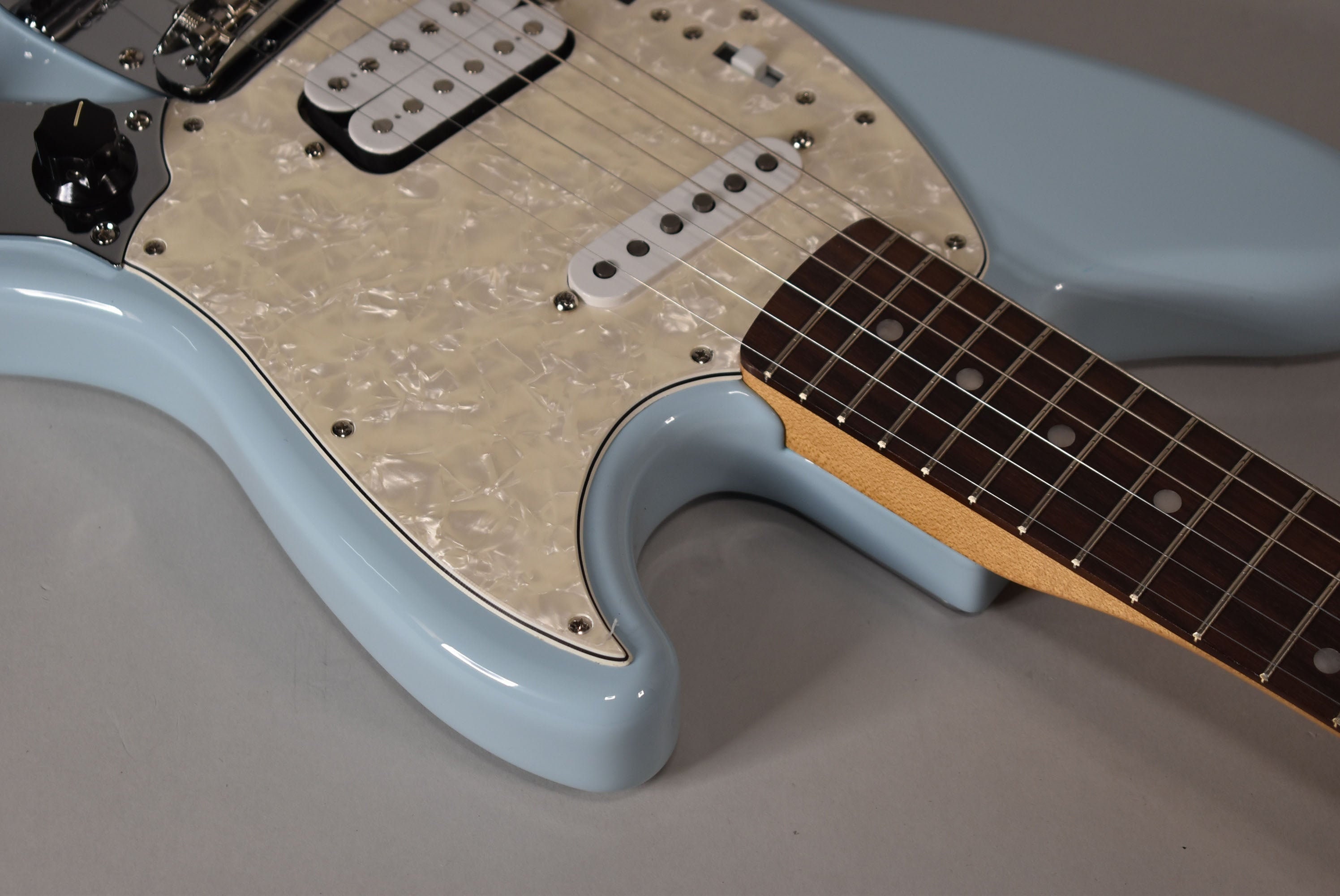 2021 Fender Kurt Cobain Jag-stang Sonic Blue Finish Electric Guitar W ...