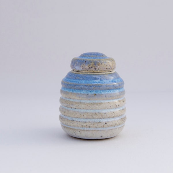 Pottery Urn - Etsy