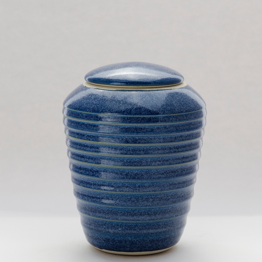 Urn 34kg or 75 Pounds Pre-cremation | 1.2litres | Handmade Ceramic Urns ...