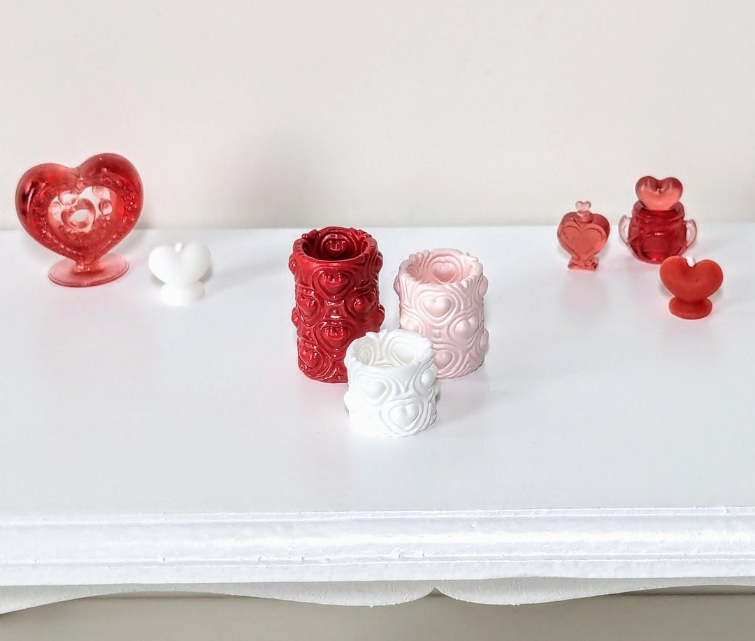 Miniature Heart Jar in 1:12 Scale, Miniature Heart Pots, Miniature ...