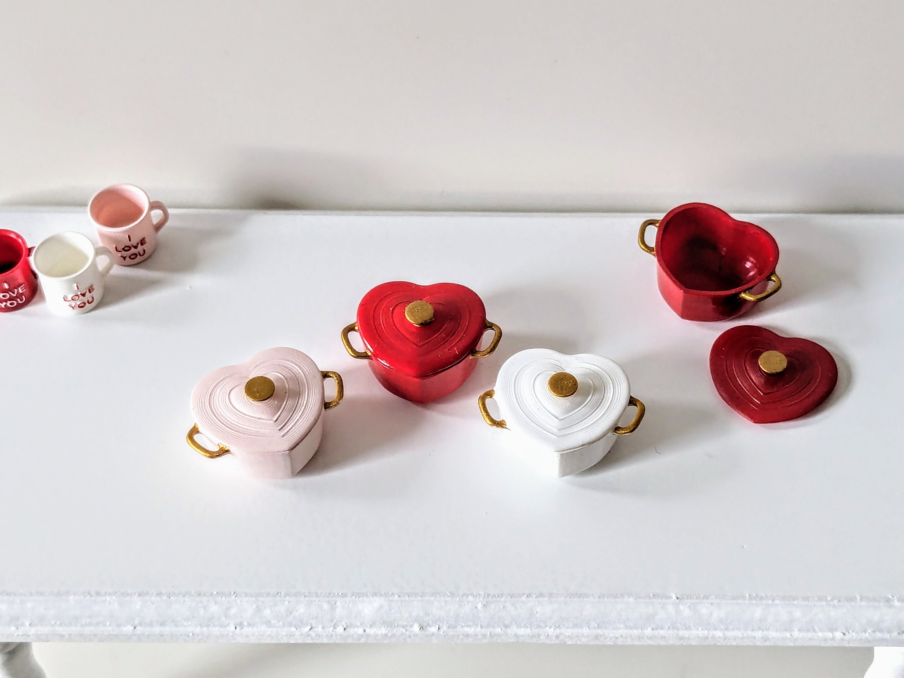 1:12 Scale Dollhouse Miniature Heart Casserole, Miniature Heart Shape ...