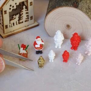 Miniature Tiny Santa Claus, 1:12 Scale, Miniature Santa Claus, Mini ...