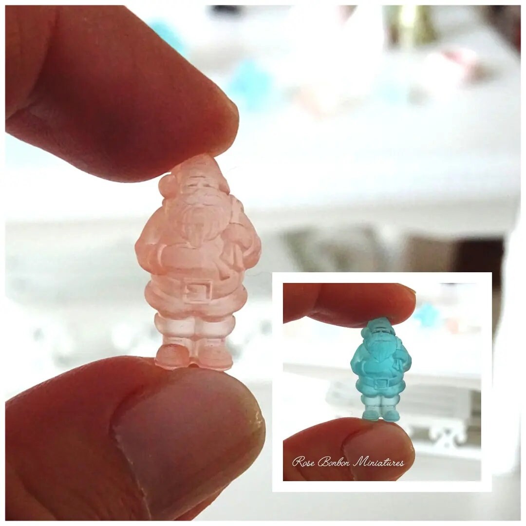 Miniature Santa Claus, Miniature Santa, Mini Santa, Tiny Santa Claus, 1 ...