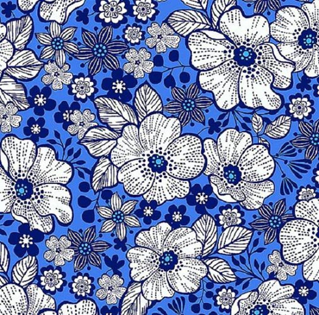 Blueprints - Forever Florals - Cornflower Blue by Henry Glass 100% ...