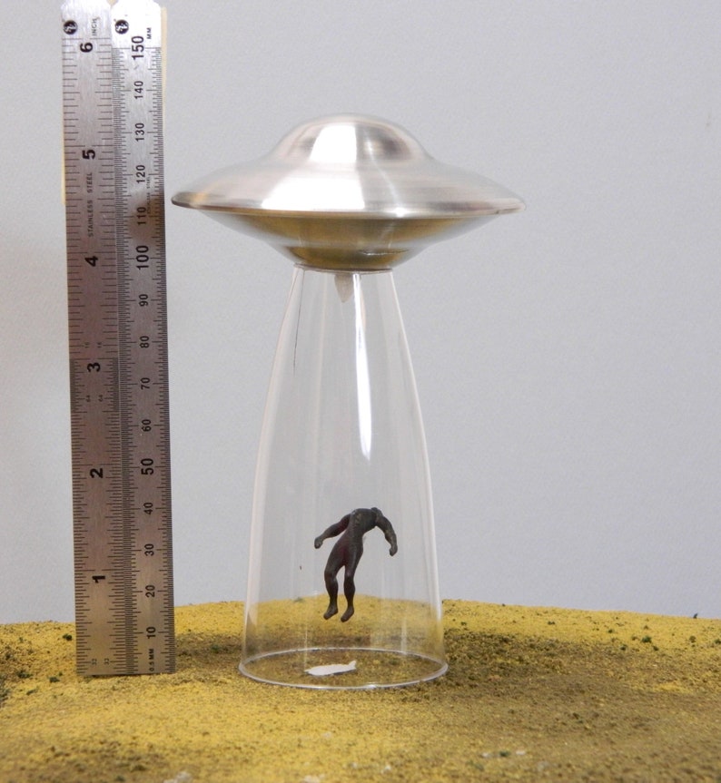 Aluminum UFO Alien Abduction Kit With 3 1/4 UFO - Etsy
