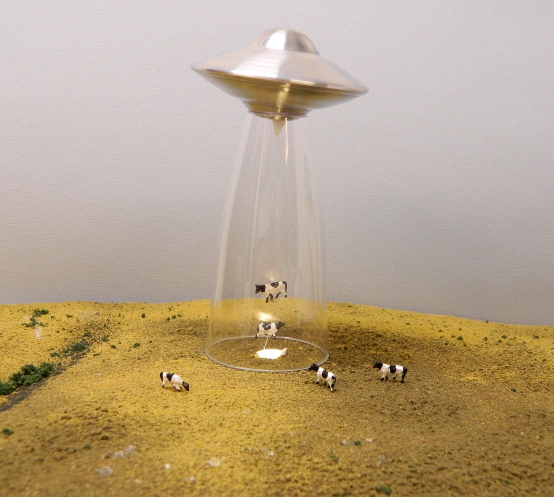 Aluminum UFO Cow Abduction Kit With 2 1/2” ALUMINUM UFO - Etsy
