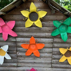 Tin Flower Garden Art - Etsy