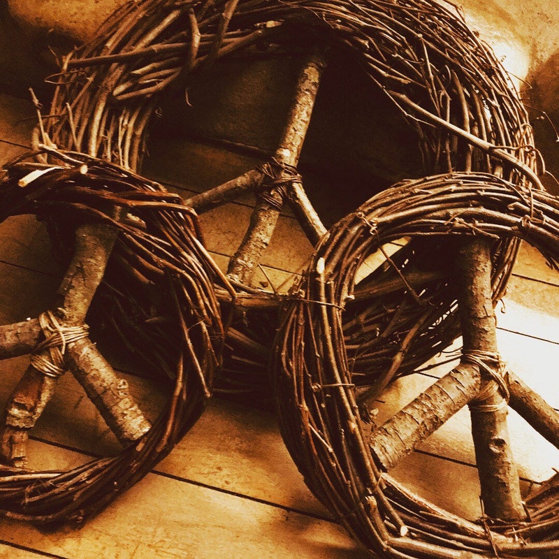 Twig Grapevine Wreaths - Etsy