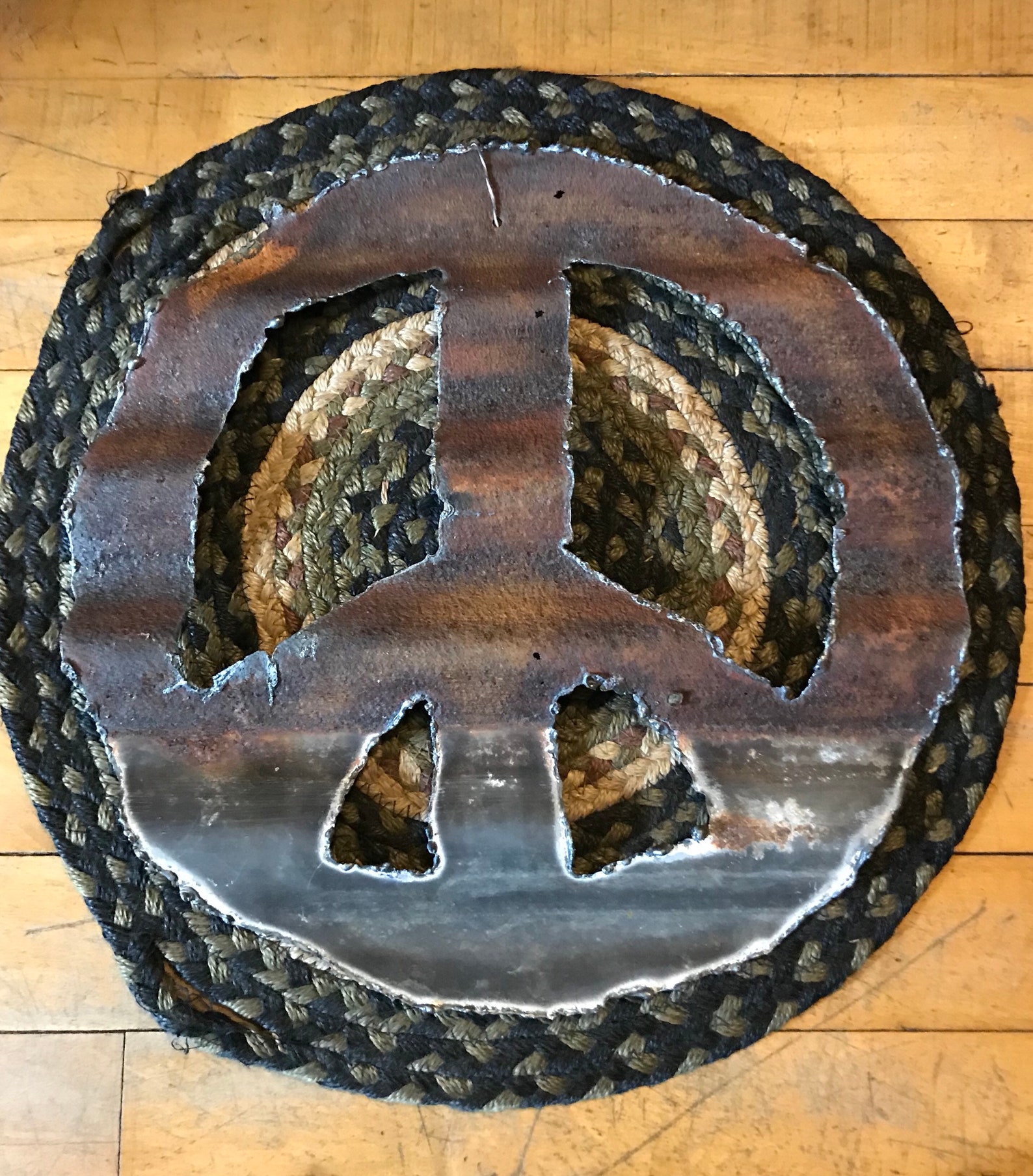 Rusty Peace Sign - Etsy