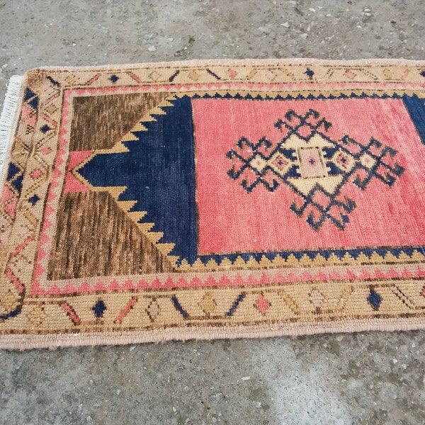 Powder Room Rug - Etsy