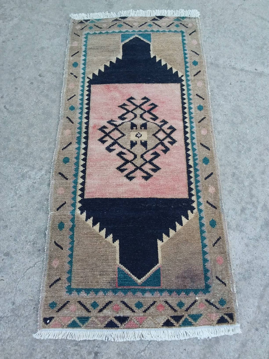 Small Vintage Door Mat, Small Oushak Rug, FREE SHIPPING RUG, Handmade ...