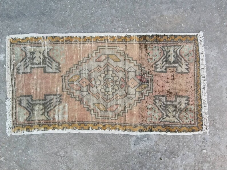 Vintage Mini Rug Decor Mini Rug Interior Designer Rugsmall | Etsy