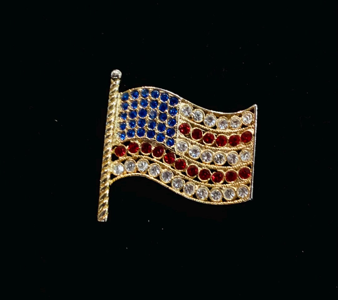 Vintage Rhinestone American Flag Pin/brooch - Etsy