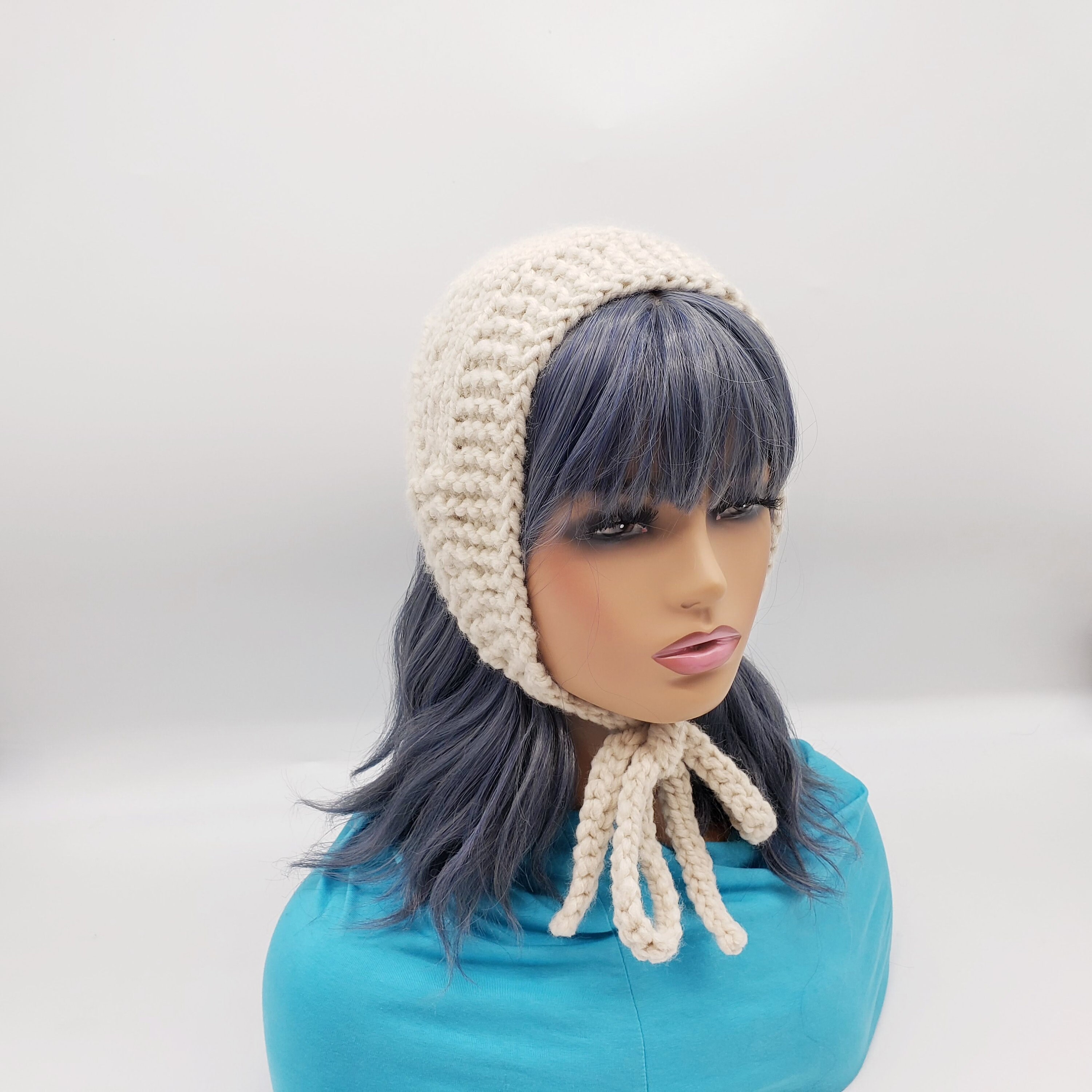 Chunky Knit Woman's Bonnet. Hand Knit Retro Wool Hat. Vintage 1950s ...