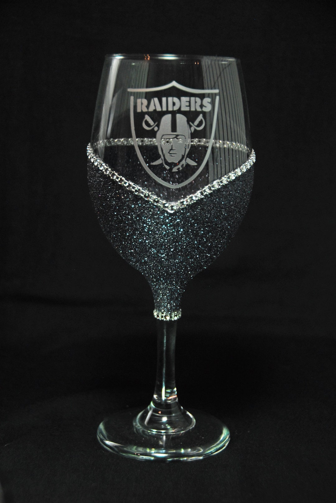 Classy Glassy LV Raiders bling V Style Wine Glasses-choose Your Color ...