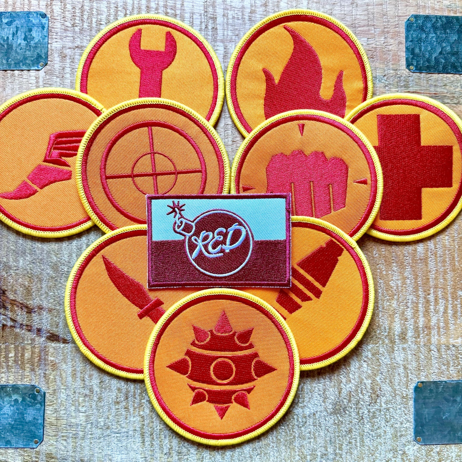 Team Fortress 2 RED Uniform Set Patches Embroidery Iron on Sew Badge ...