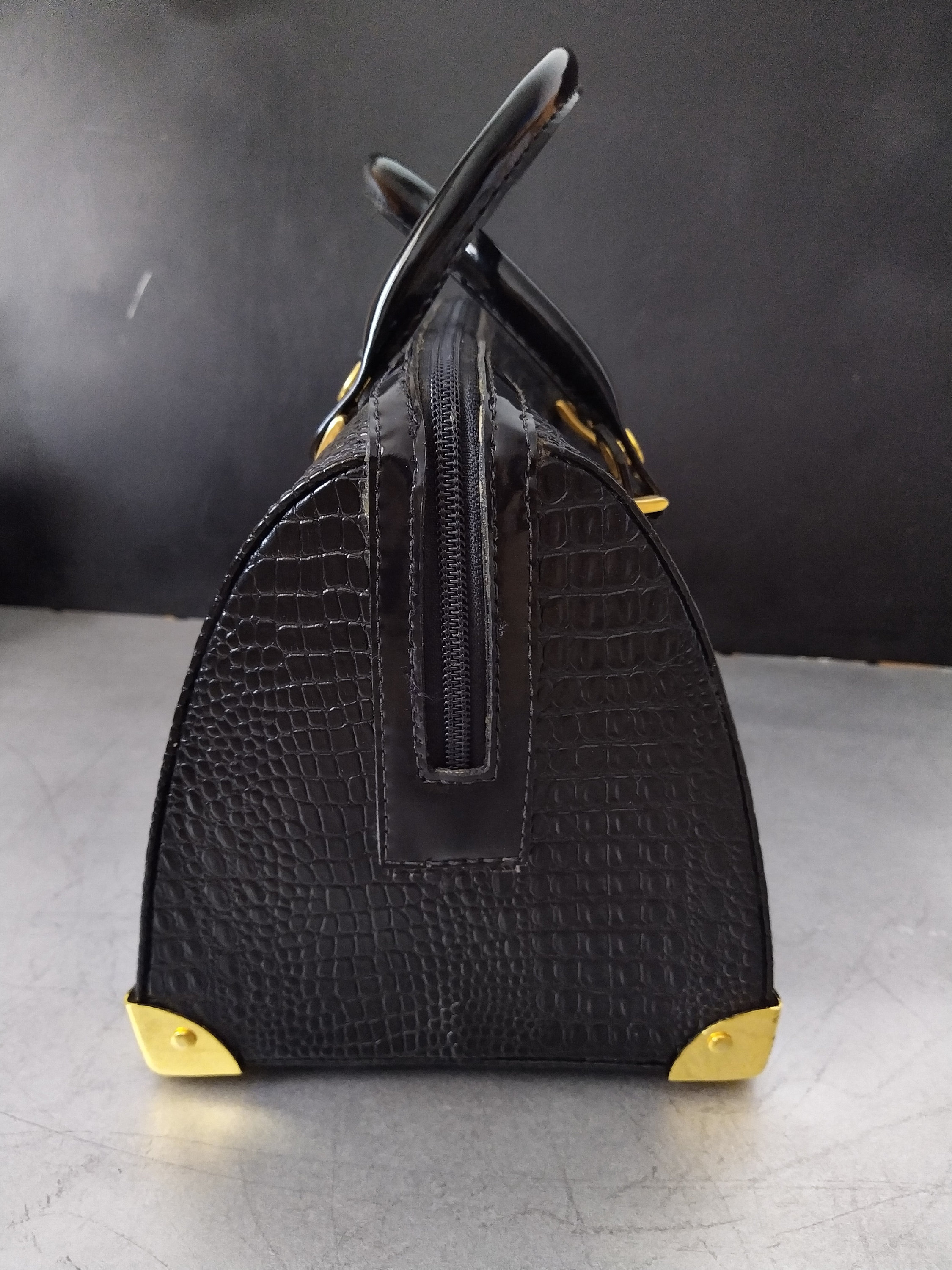 Monica Sanches Faux Crocodile Hanbag/luxury Elegant Modern Handbag - Etsy