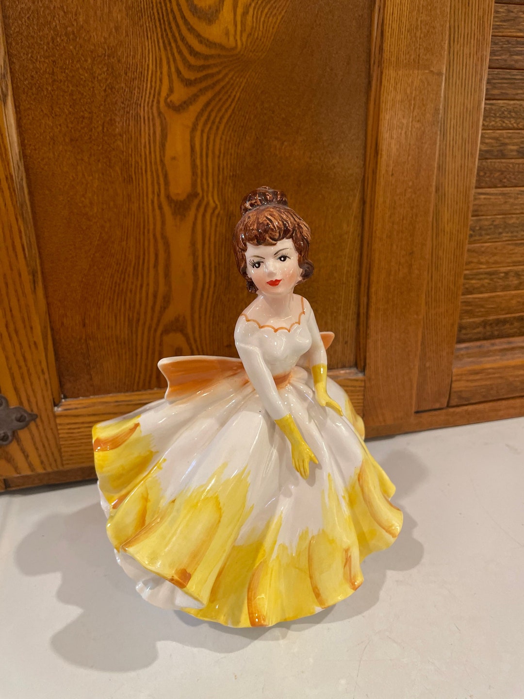 Vintage Relpo Planter Head Vase Yellow Lady With Gloves 5937 - Etsy