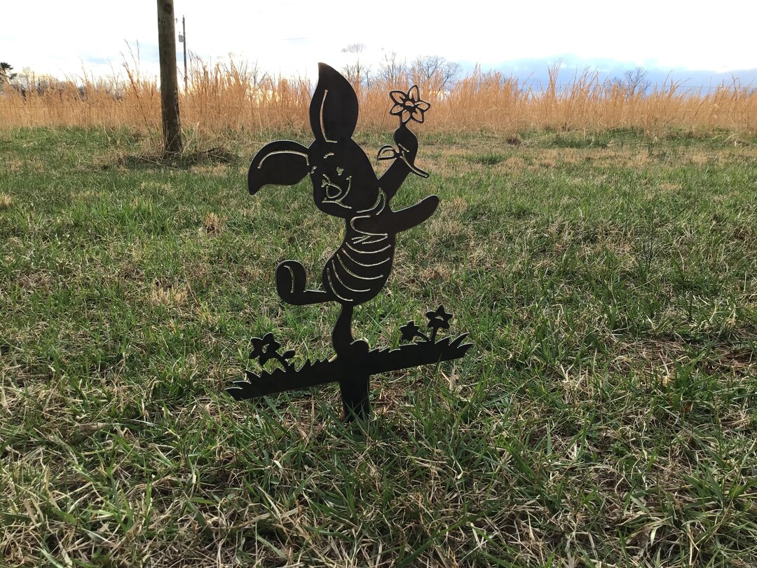 Piglet Garden Stake Winnie the Pooh Yard Art Pig Garden Accents Home ...