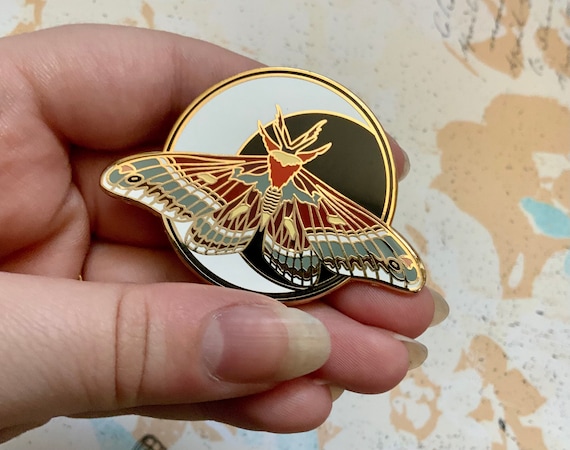 Silk Moth Enamel Pin hard Enamel Pin luna Moth Silk Moth - Etsy