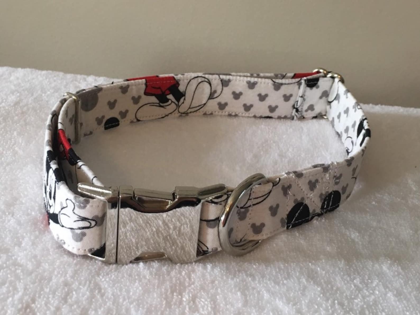 Disney Mickey Mouse Dog Collar And/or Dog Leash**** Save on 2 When You ...