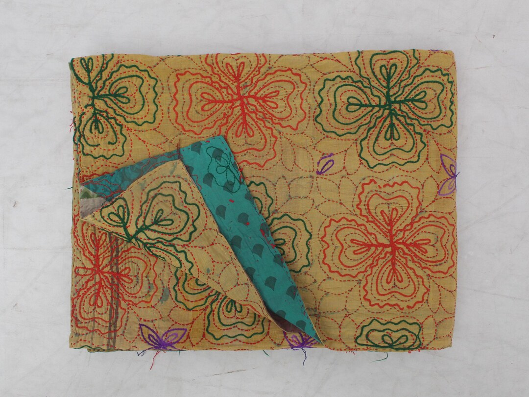 Vintage Suzani Kantha Quilt: Handmade Embroidered Throw, Antique ...
