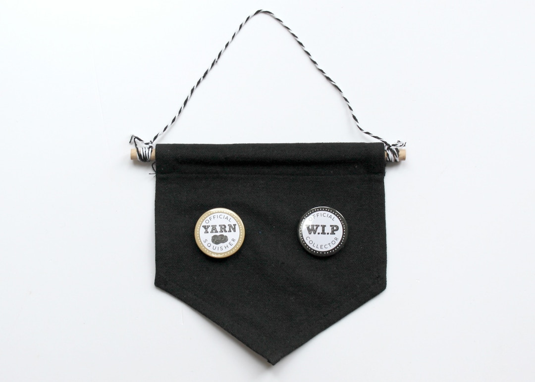 Small Badge and Pin Display Pennant | Button Badges, Enamel Pin ...
