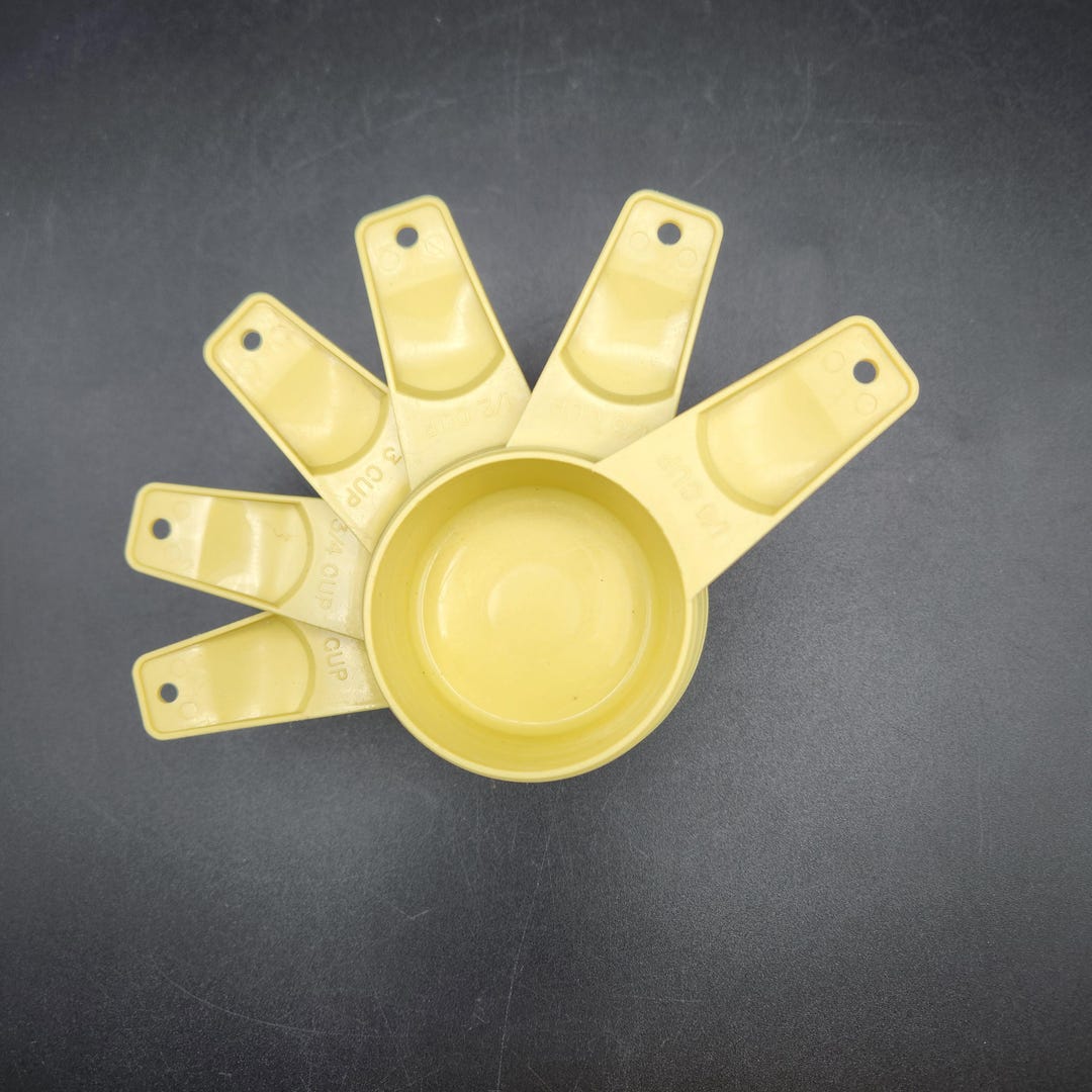 Pale Yellow or Gold Tupperware Measuring Cup Set - Etsy