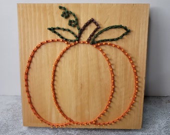 Pumpkin String Art, Fall Decor, Halloween String Art, Fall Pumpkins, Pumpkin Sign, Shelf Sitter ...