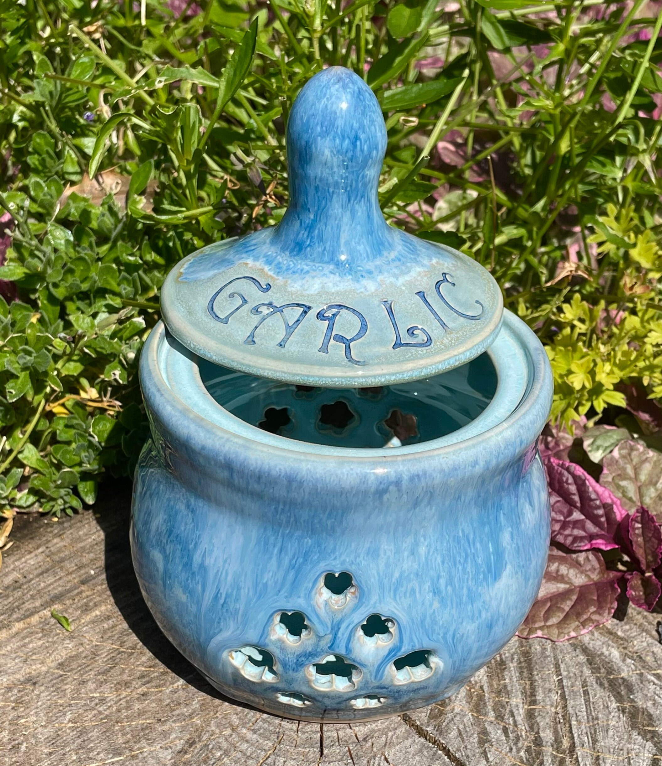 Garlic pot in a mixture of cascading blues | Etsy