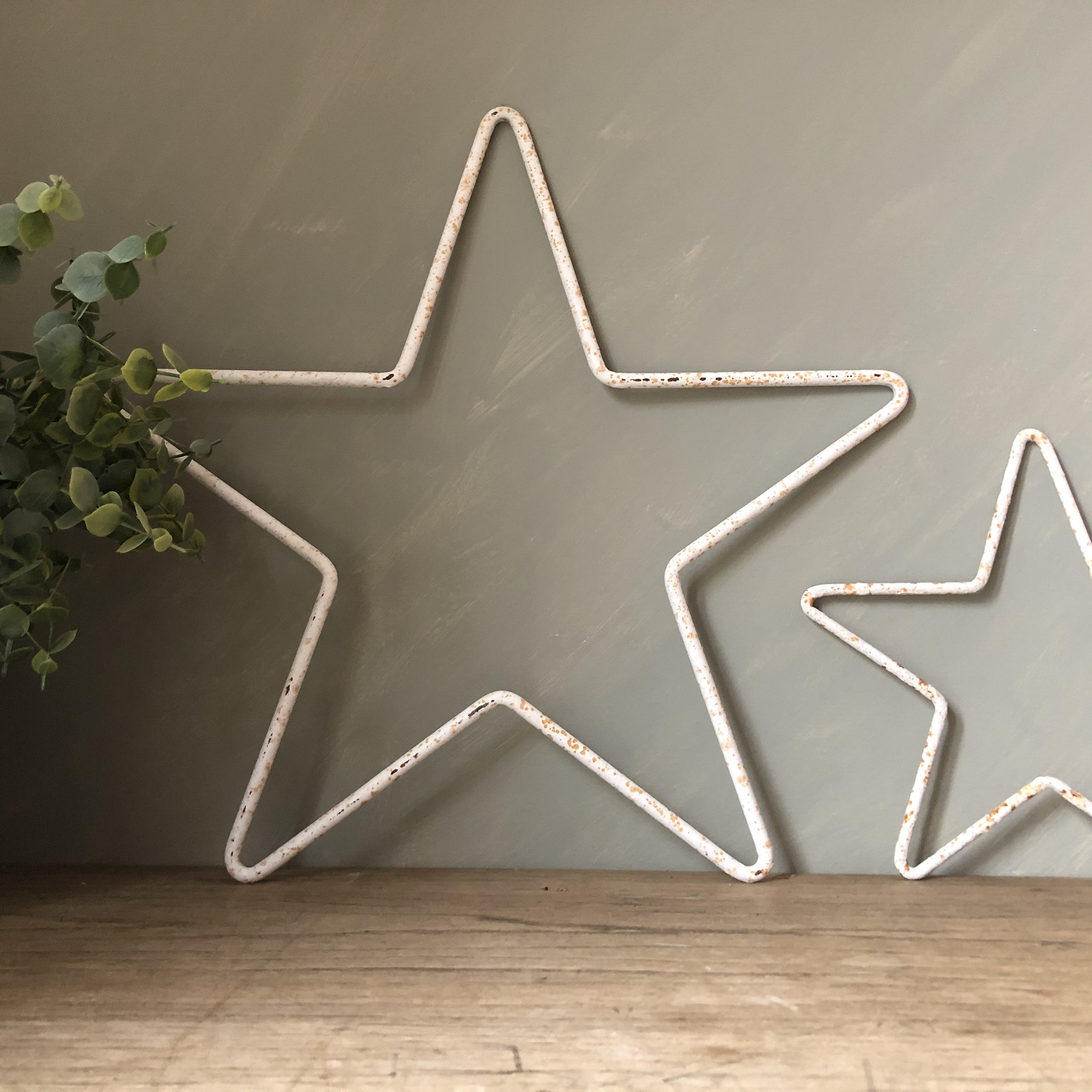 Beautiful Outline Rustic Stars / Rusted White Star / Metal - Etsy UK