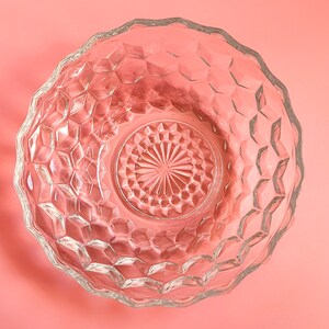 Geometric Cubist Pattern Glass Serving Bowl, Vintage, Jeannette Cube ...