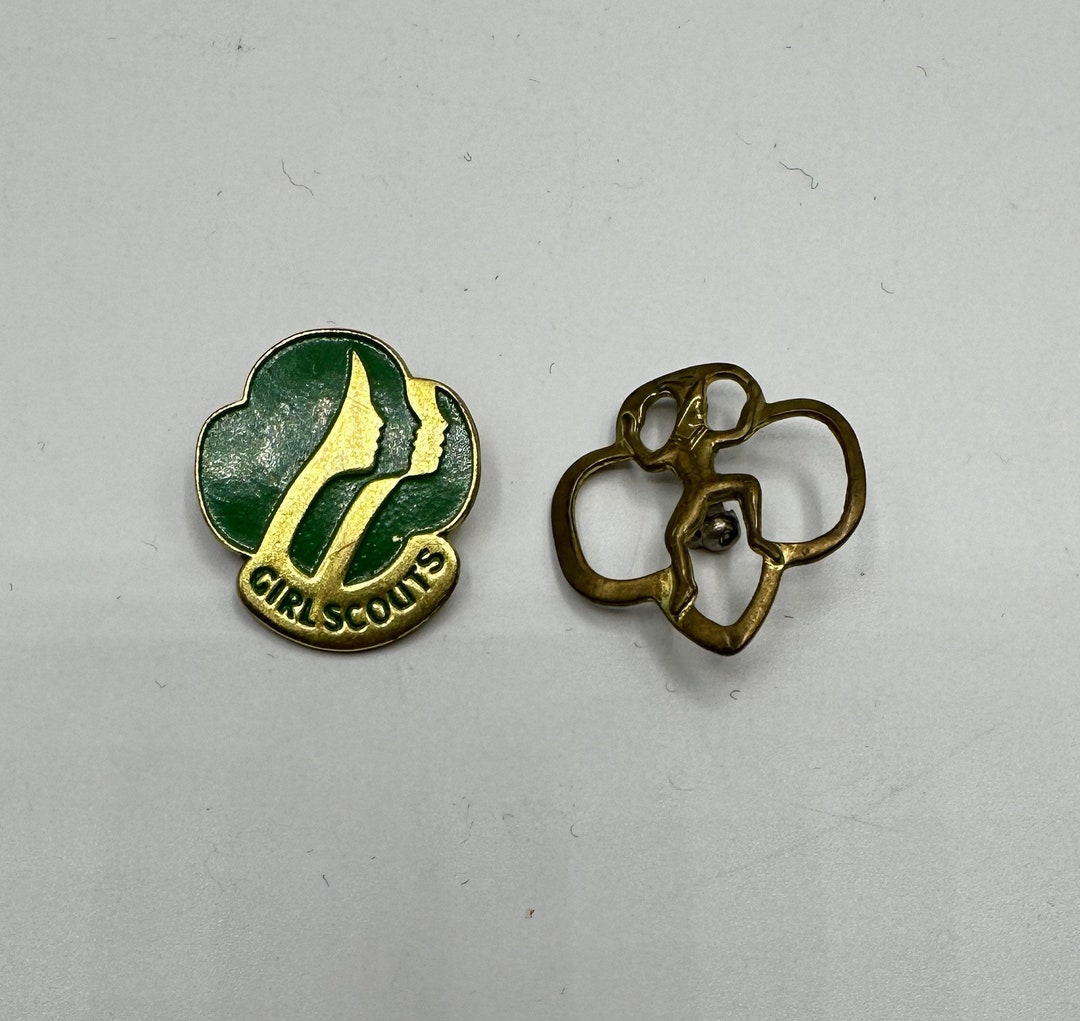 Vintage Girl Scout Pins Set of 2 - Etsy