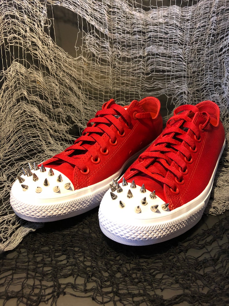 Punk spiked Chucks Converse Chuck Taylor All Stars - Etsy México