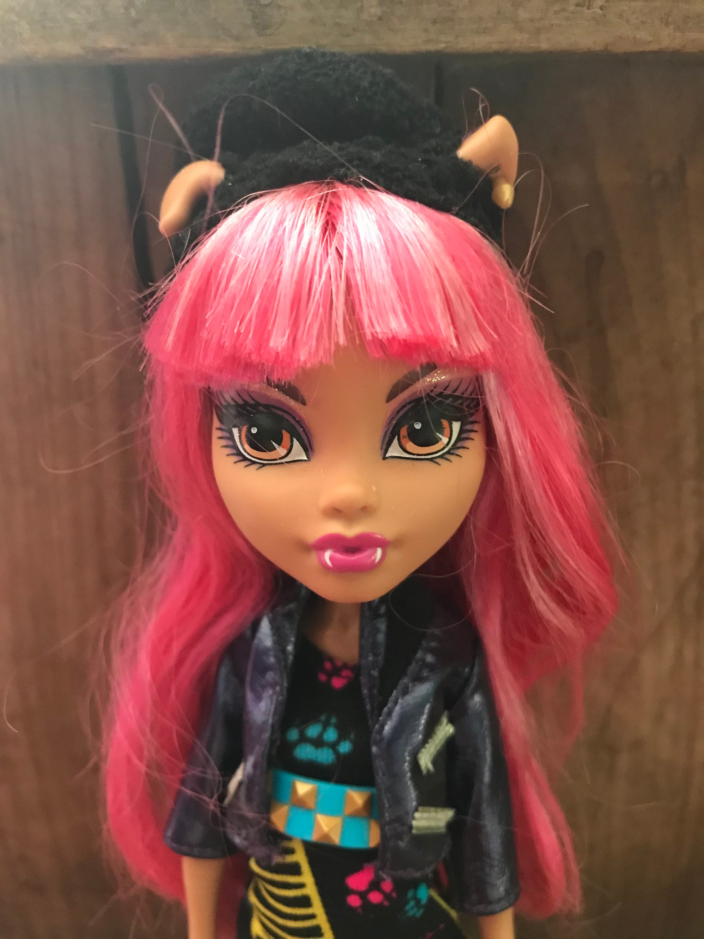 Howleen Wolf Doll 13 Wishes