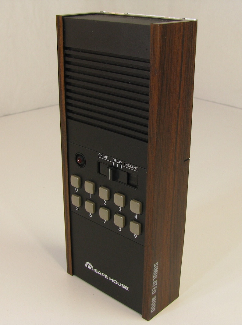 Safe House Door Alarm and Entry Chime by Radio Shack Tandy | Etsy