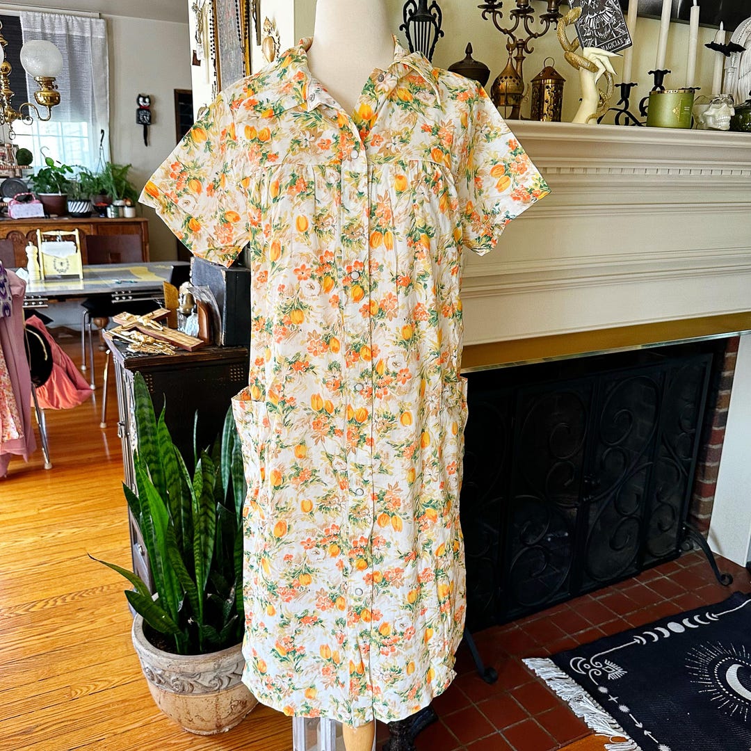 Vintage House Dress, Nightgown, Vintage Loungewear, Floral, Pearl Snap ...
