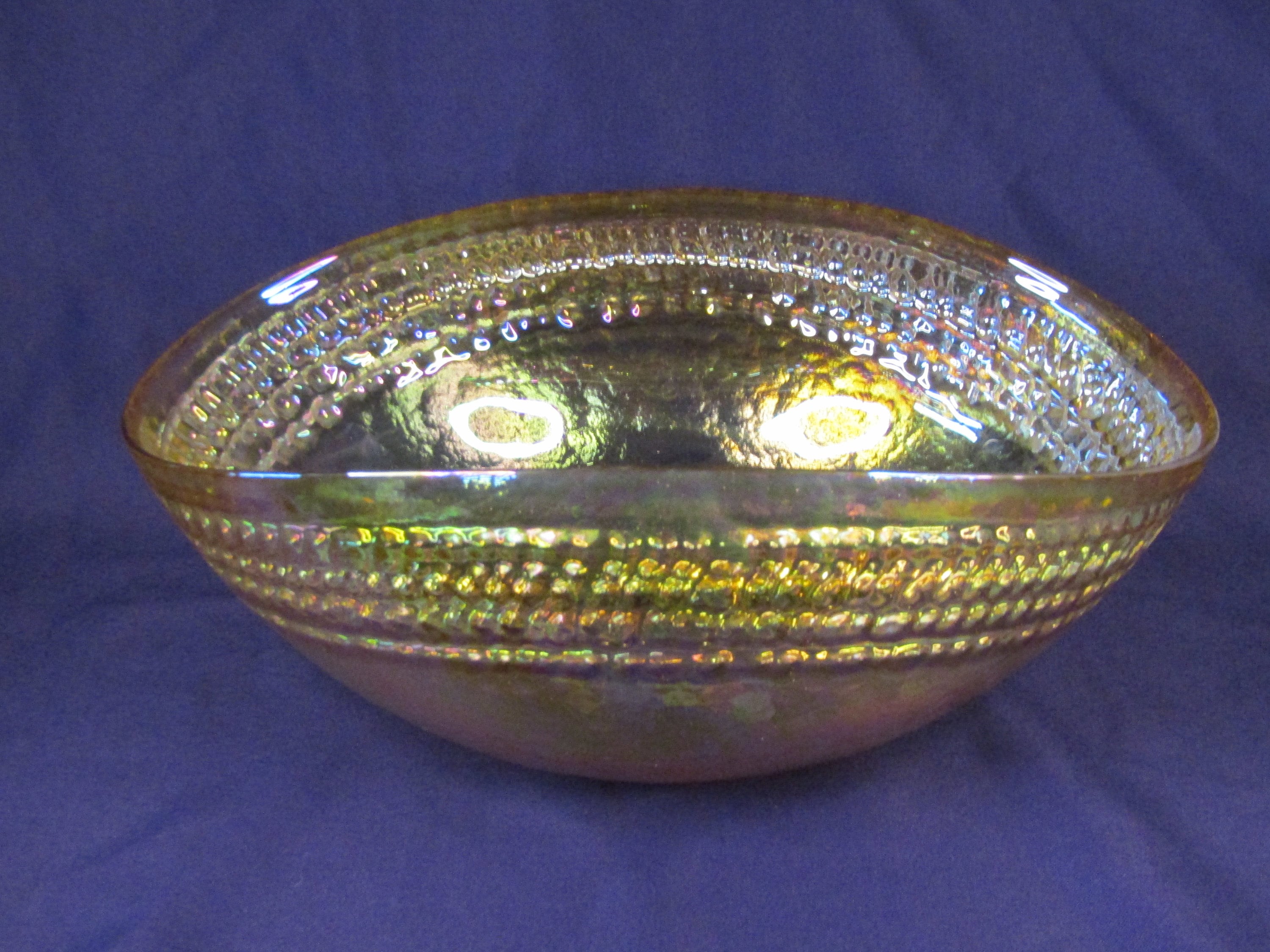 Yalos Casa Murano Folded Glass Centerpiece Bowl