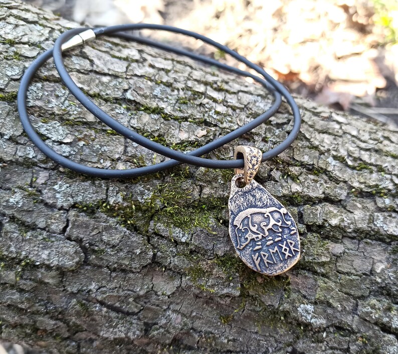Freyr Rune Pendant Norse Necklace Viking Jewelry - Etsy