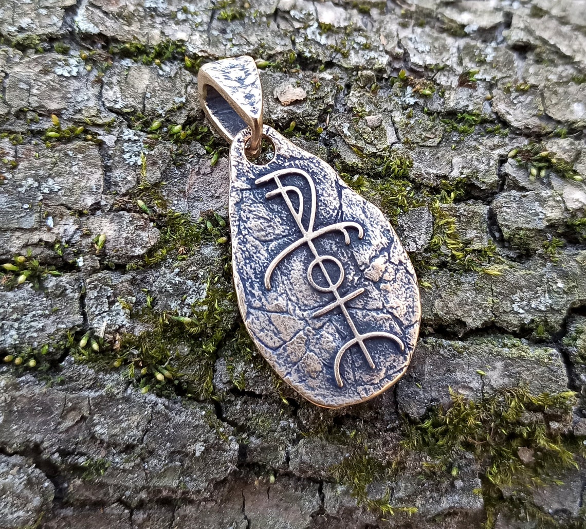 Freyr Rune Pendant Norse Necklace Viking Jewelry - Etsy