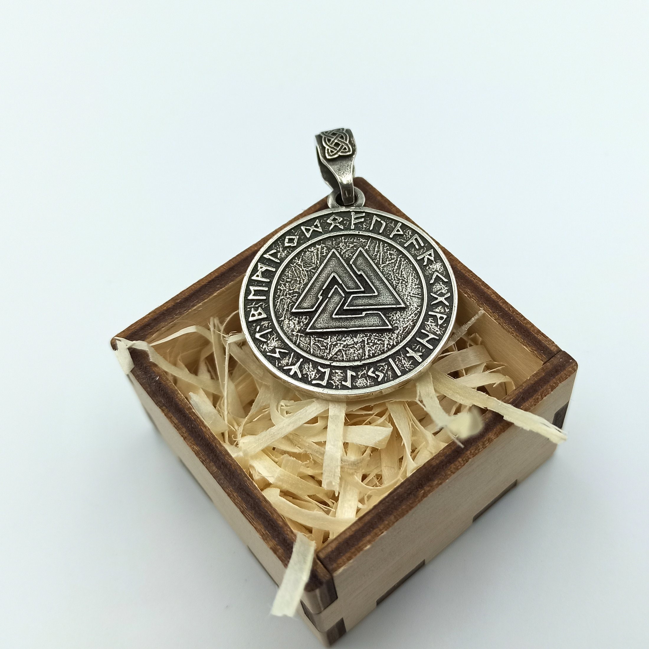 Valknut Symbol Pendant Mens Viking Necklace Norse Jewelry | Etsy