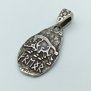 Freyr Rune Pendant Norse Necklace Viking Jewelry - Etsy