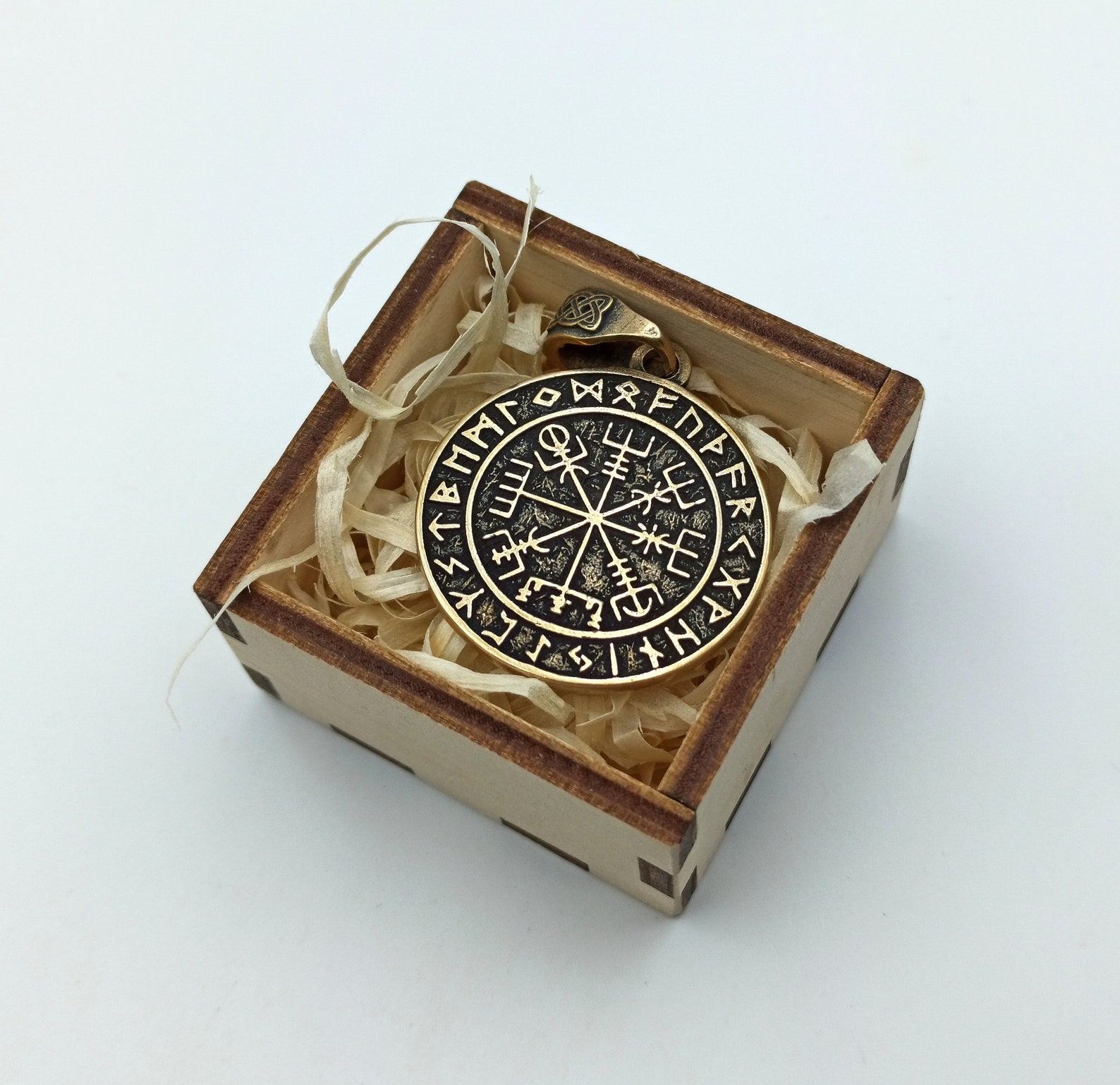 Pendentif boussole Vegvisir Viking Bijoux nordiques de | Etsy