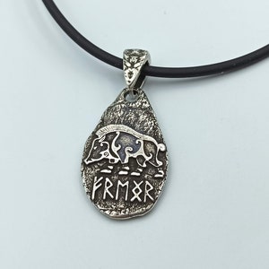Freyr Rune Pendant Norse Necklace Viking Jewelry - Etsy