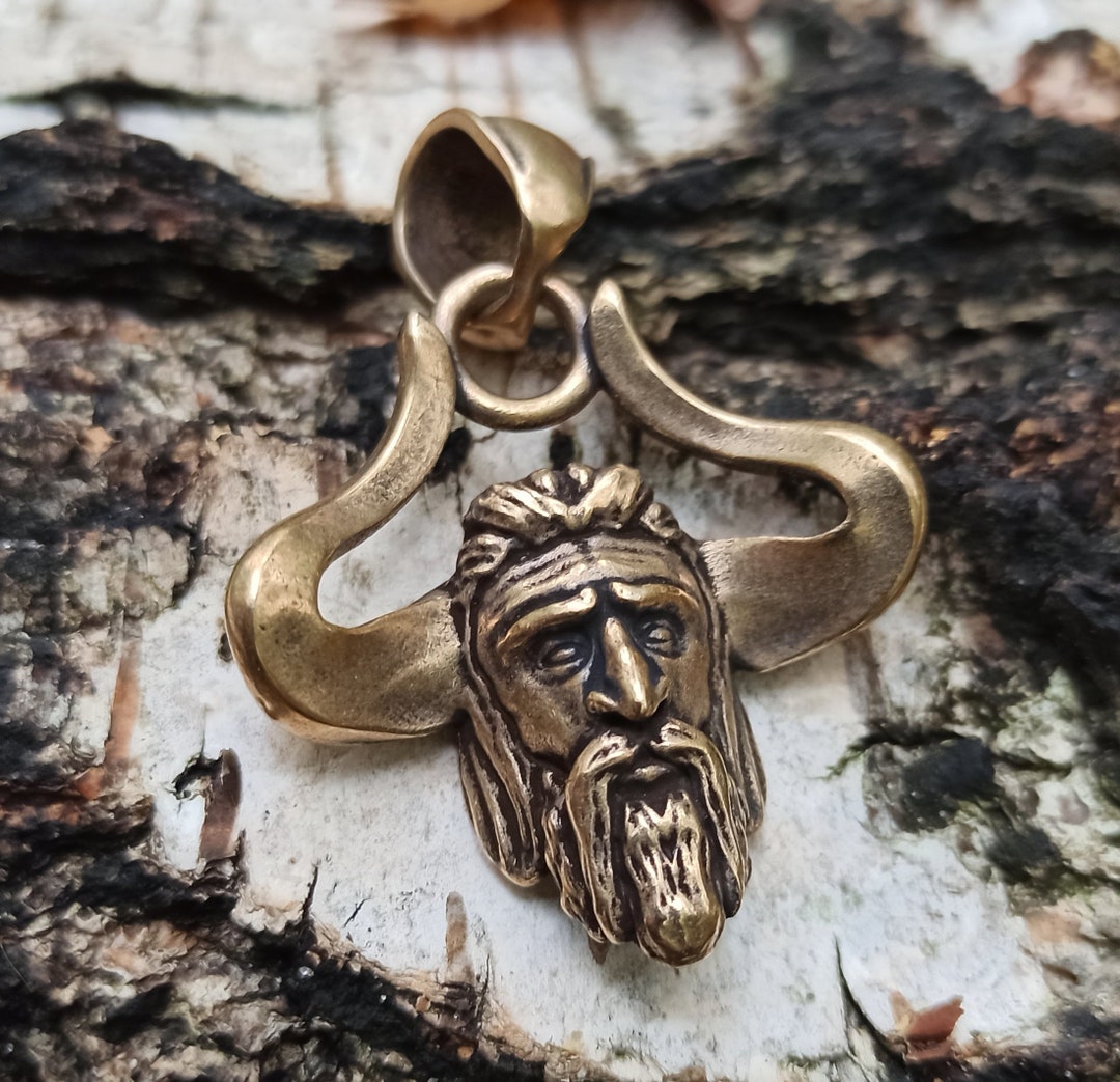 God Veles Bear Necklace | Slavic Pagan Jewelry - Etsy